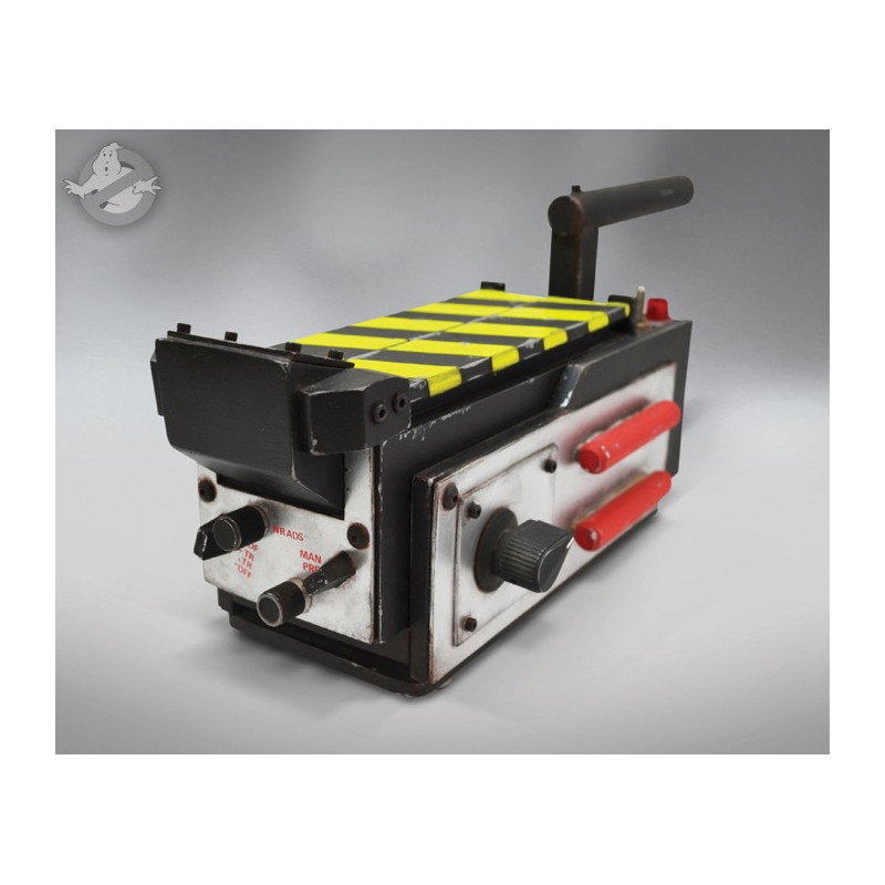 GHOSTBUSTERS – Ghost Trap Prop Replica