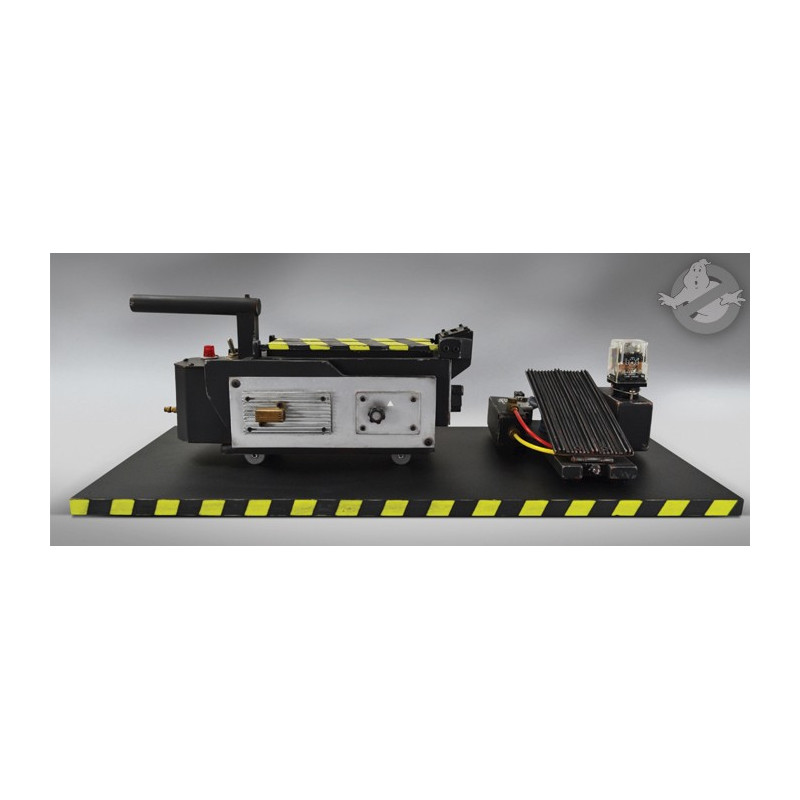 GHOSTBUSTERS – Ghost Trap Prop Replica