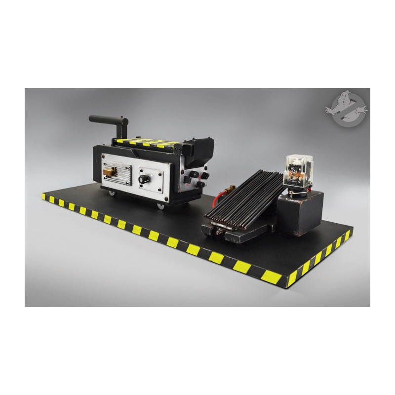 GHOSTBUSTERS – Ghost Trap Prop Replica